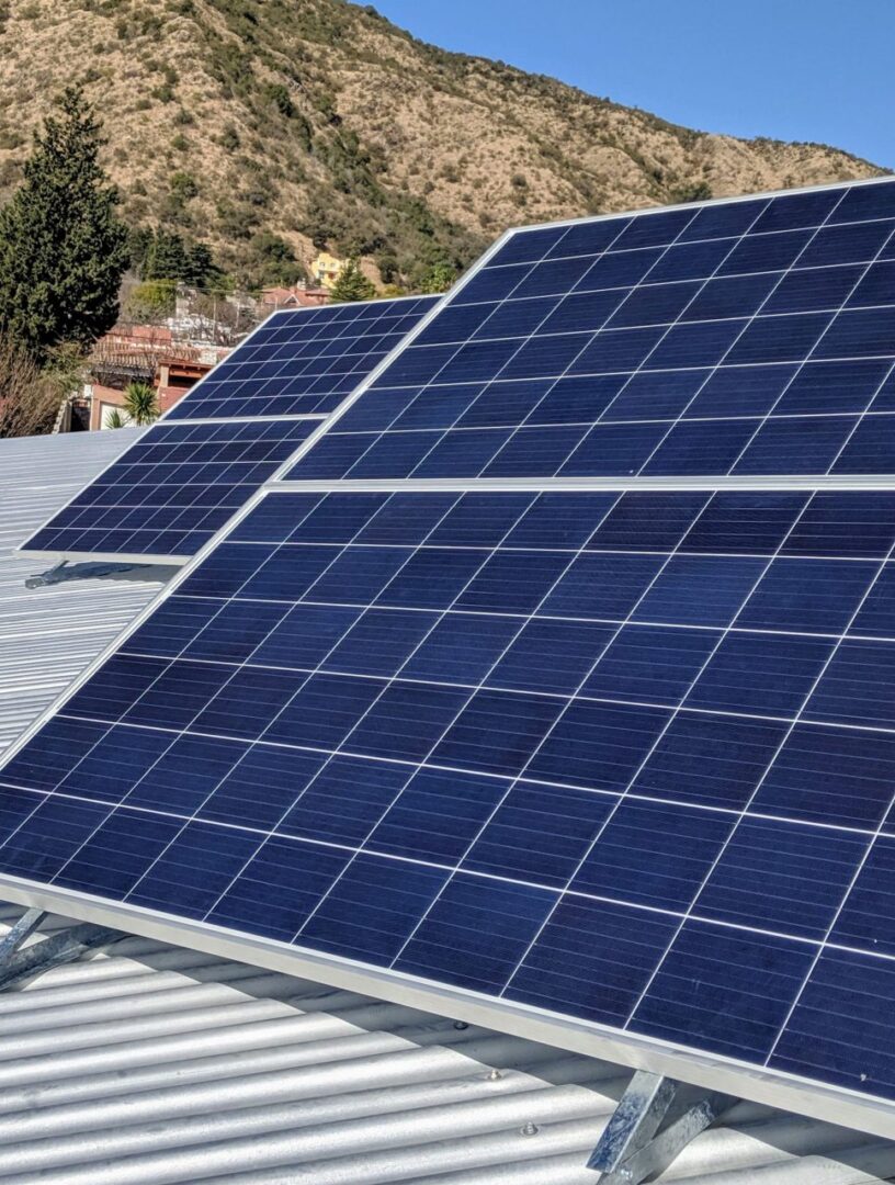 Paneles Solares: Generadores De Energía Eléctrica